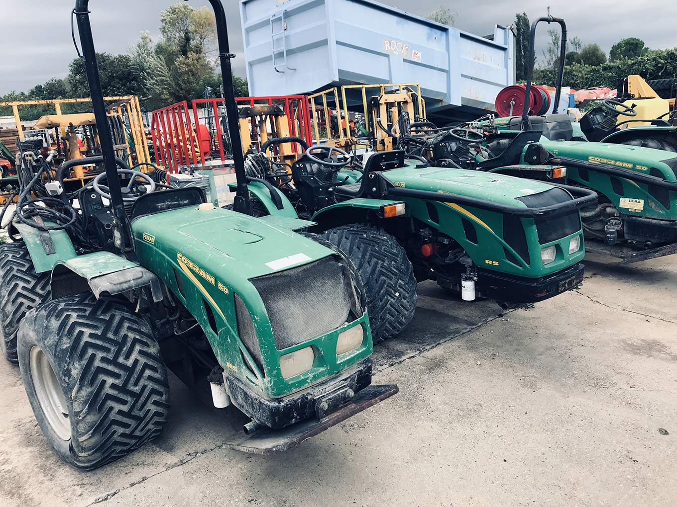 Tracteurs d'occasion chez SDMA à Entraigues Vaucluse